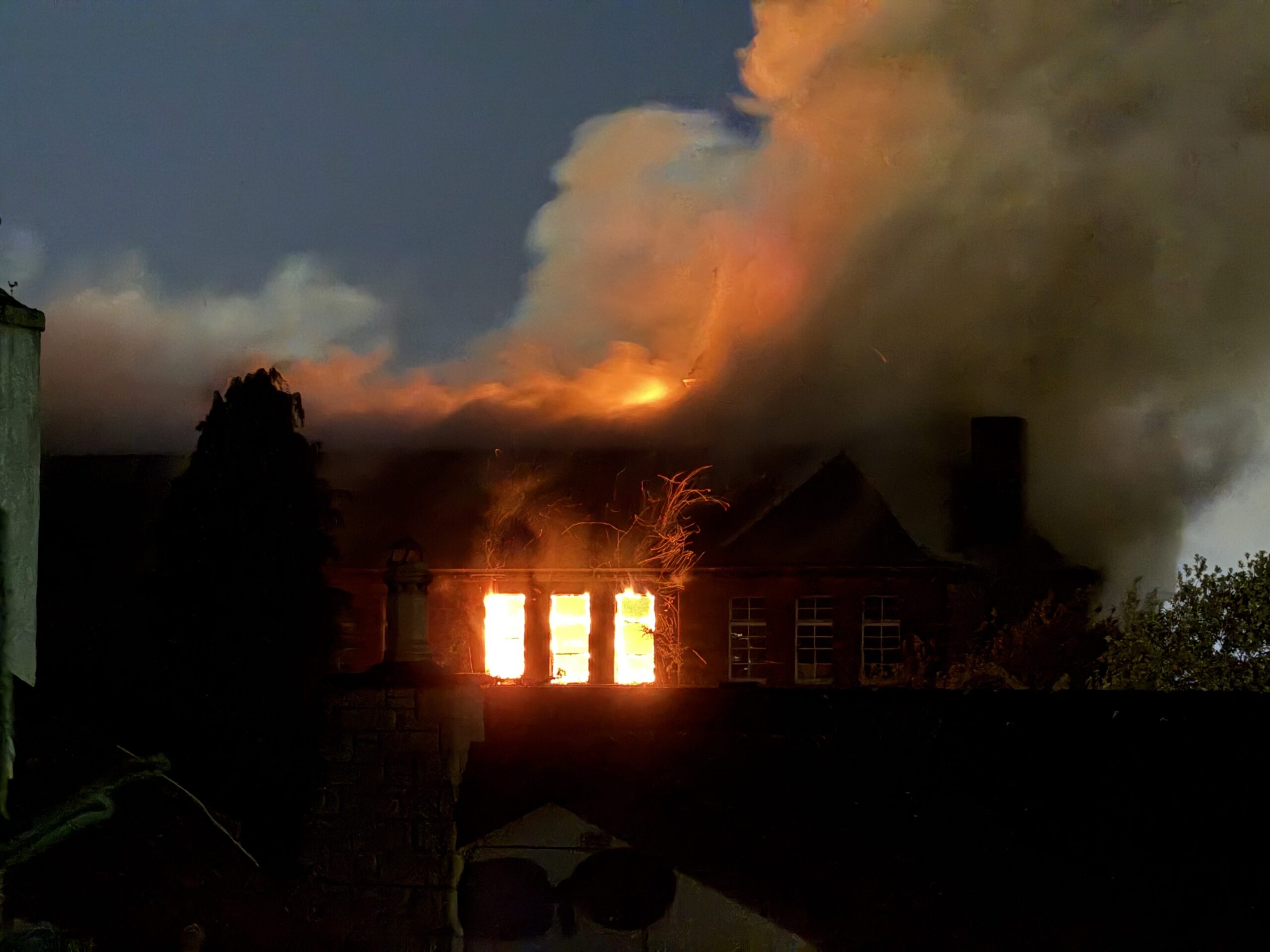 Firefighters Tackle Blaze at Derelict Building in Perth