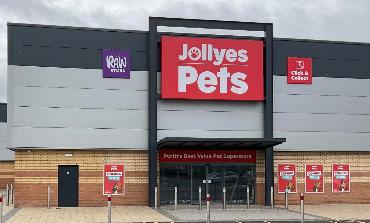 New Jollyes pet superstore set to open in Perth
